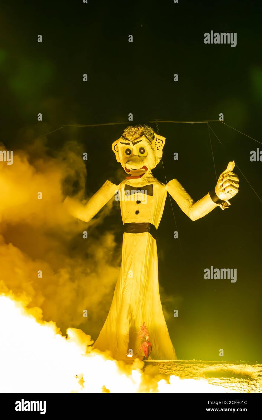 Old man gloom zozobra hi-res stock photography and images - Alamy