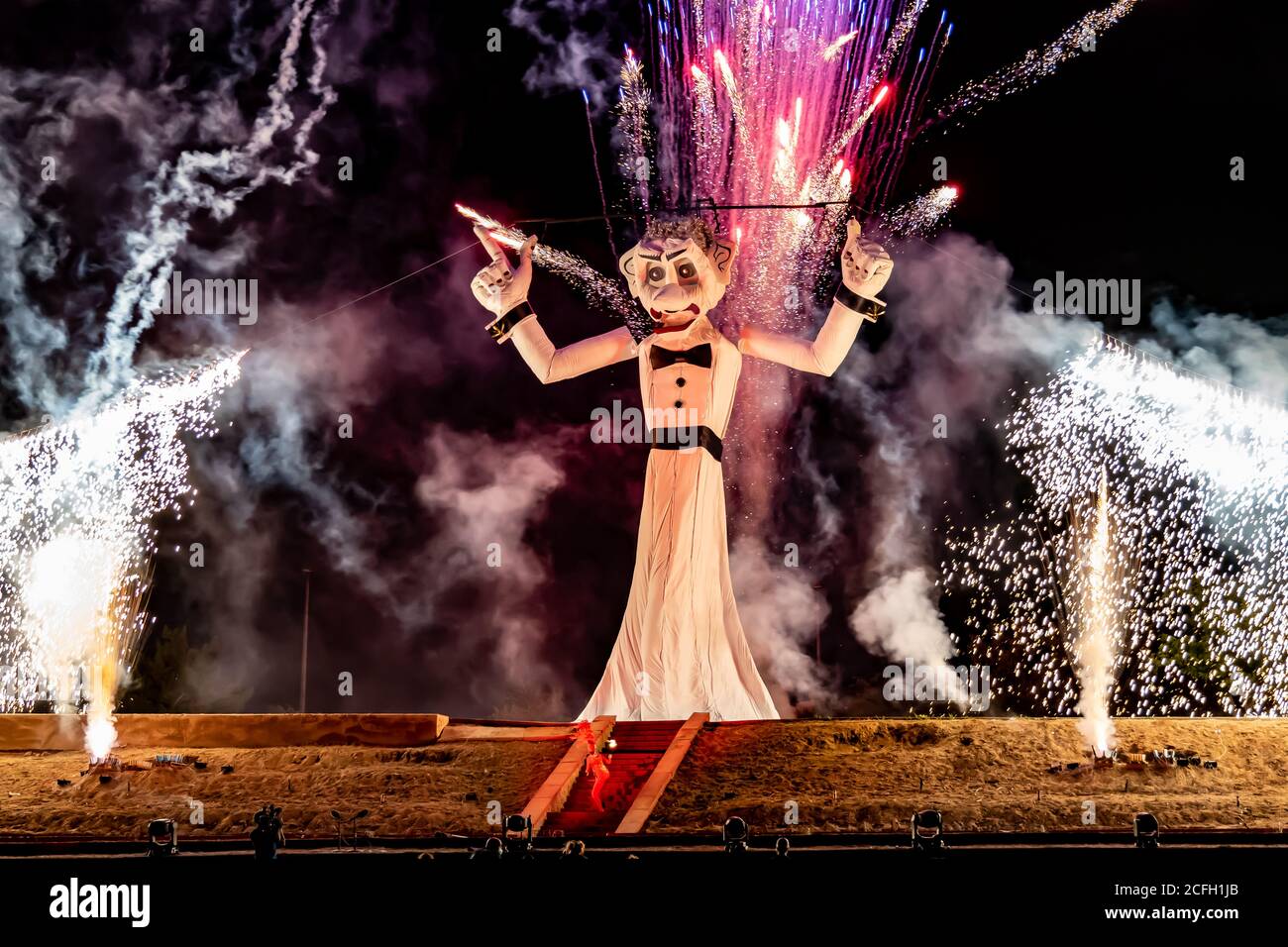 Old man gloom zozobra hi-res stock photography and images - Alamy