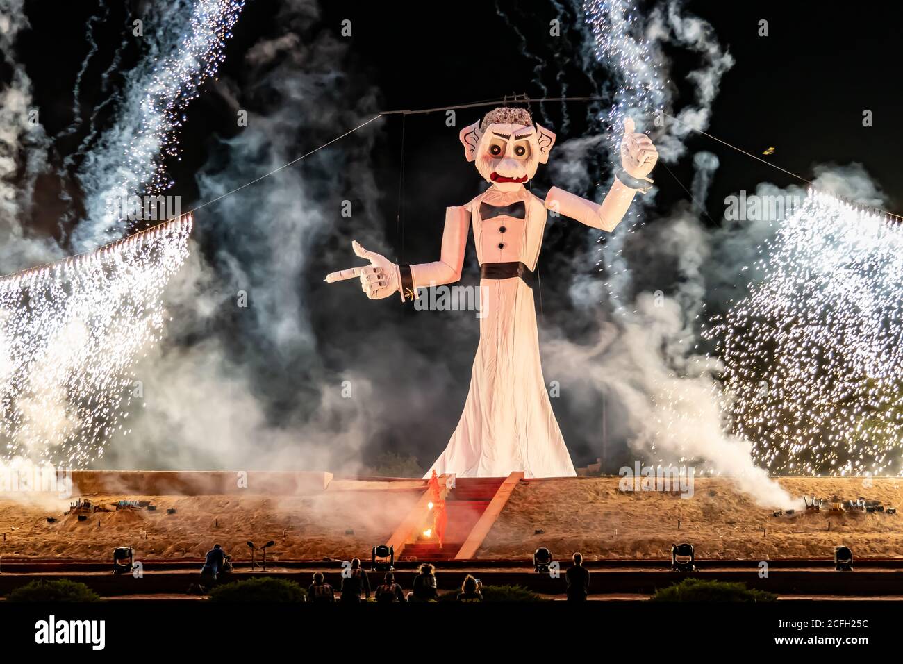 Old man gloom zozobra hi-res stock photography and images - Alamy