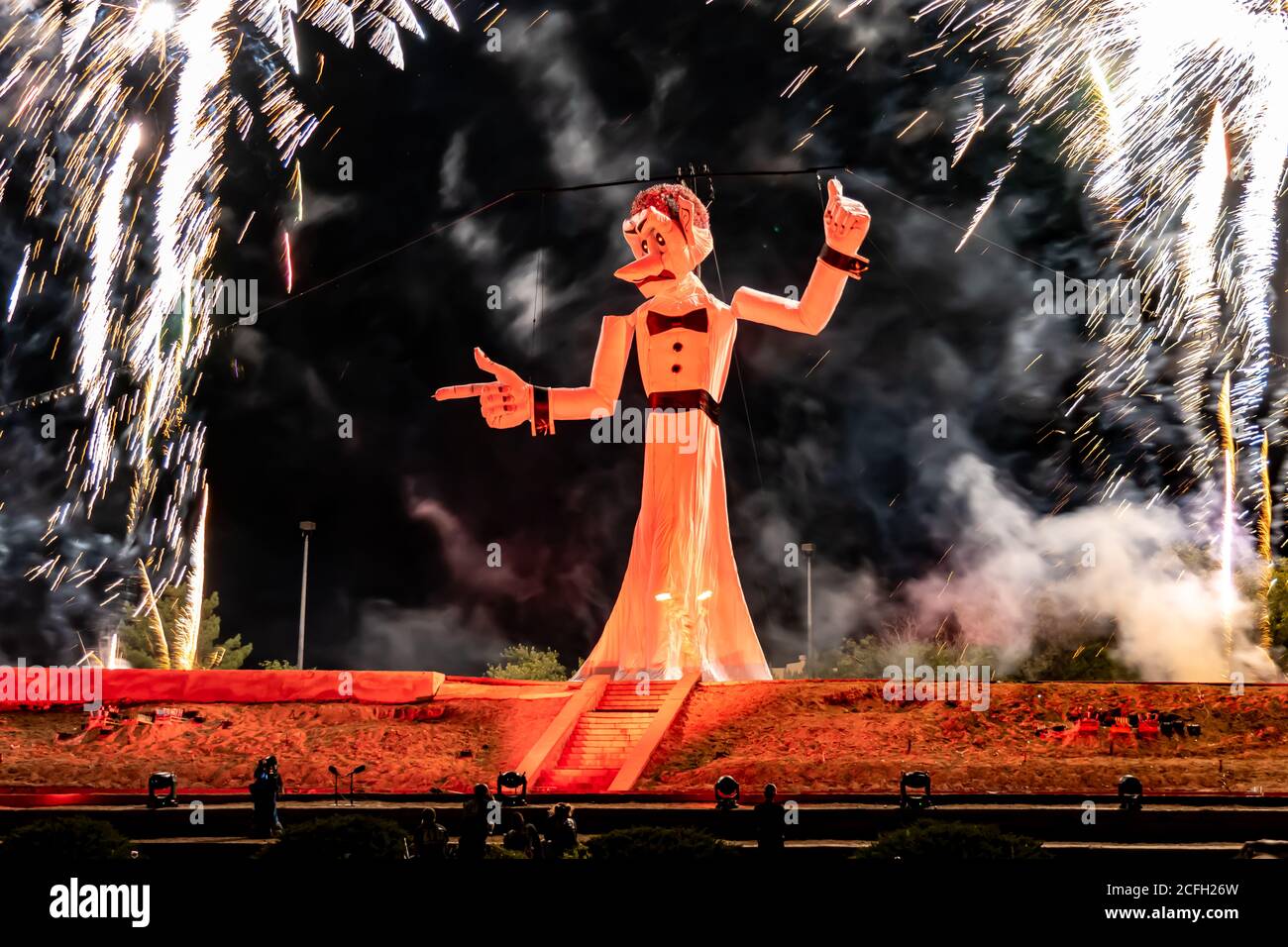 Old man gloom zozobra hi-res stock photography and images - Alamy