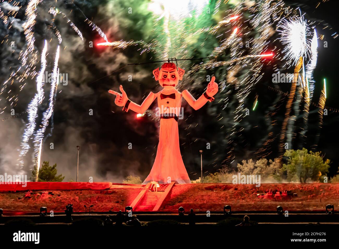 Old man gloom zozobra hi-res stock photography and images - Alamy