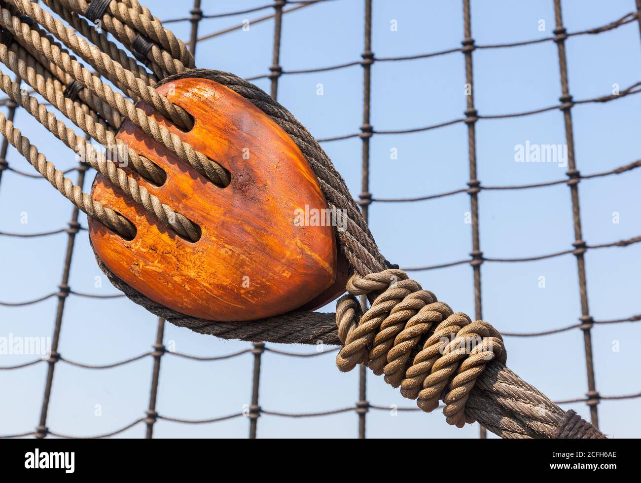 classic tall ship with rope rigging and sails Stock Photo - Alamy
