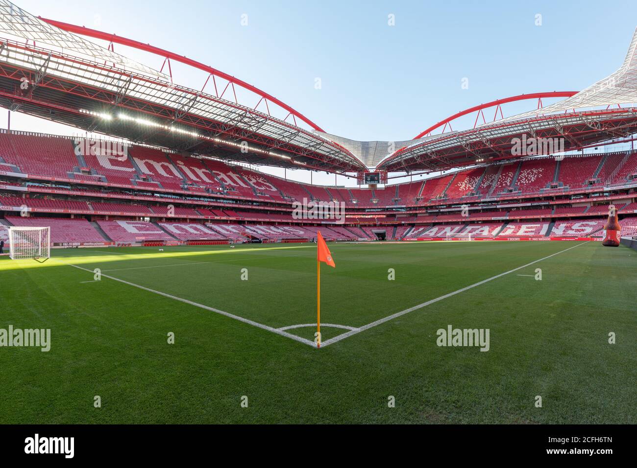 Benfica stadium lisbon portugal hi-res stock photography and images - Alamy