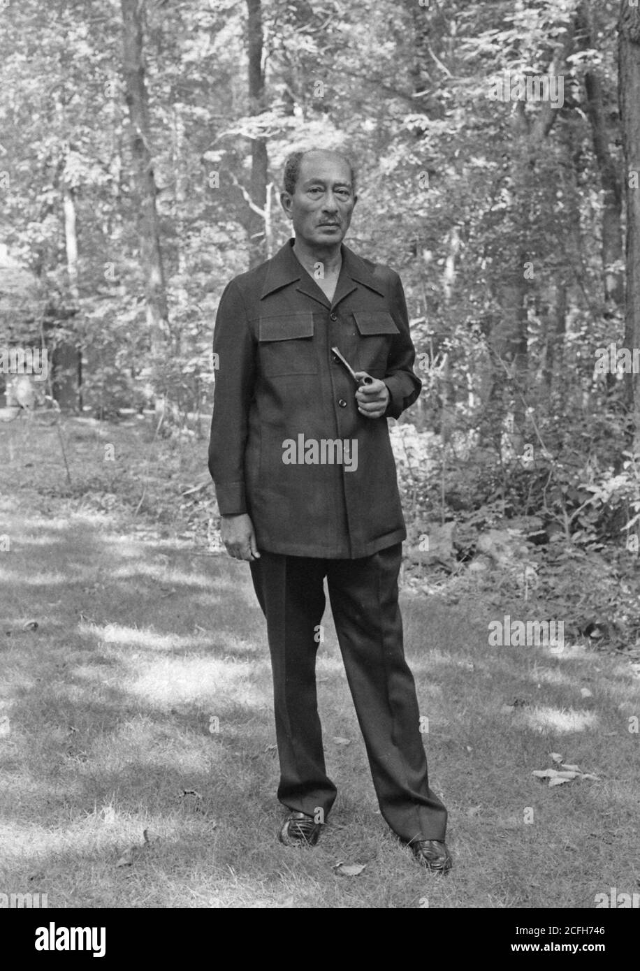 Anwar sadat 1970s hi-res stock photography and images - Alamy