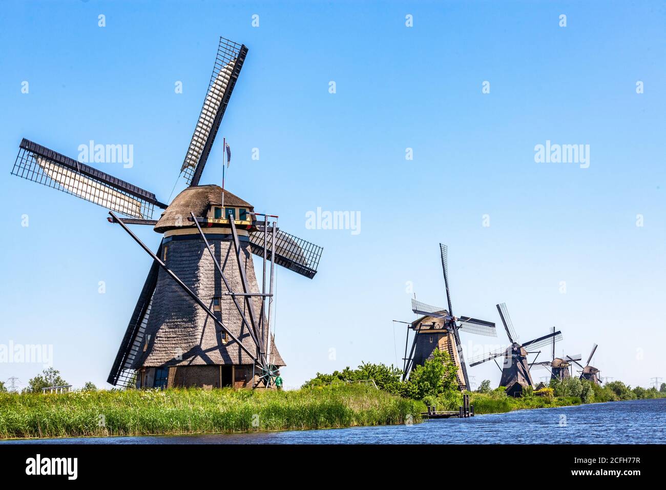 dutch windmills at kinderdijk hollland used to mill flour Stock Photo ...