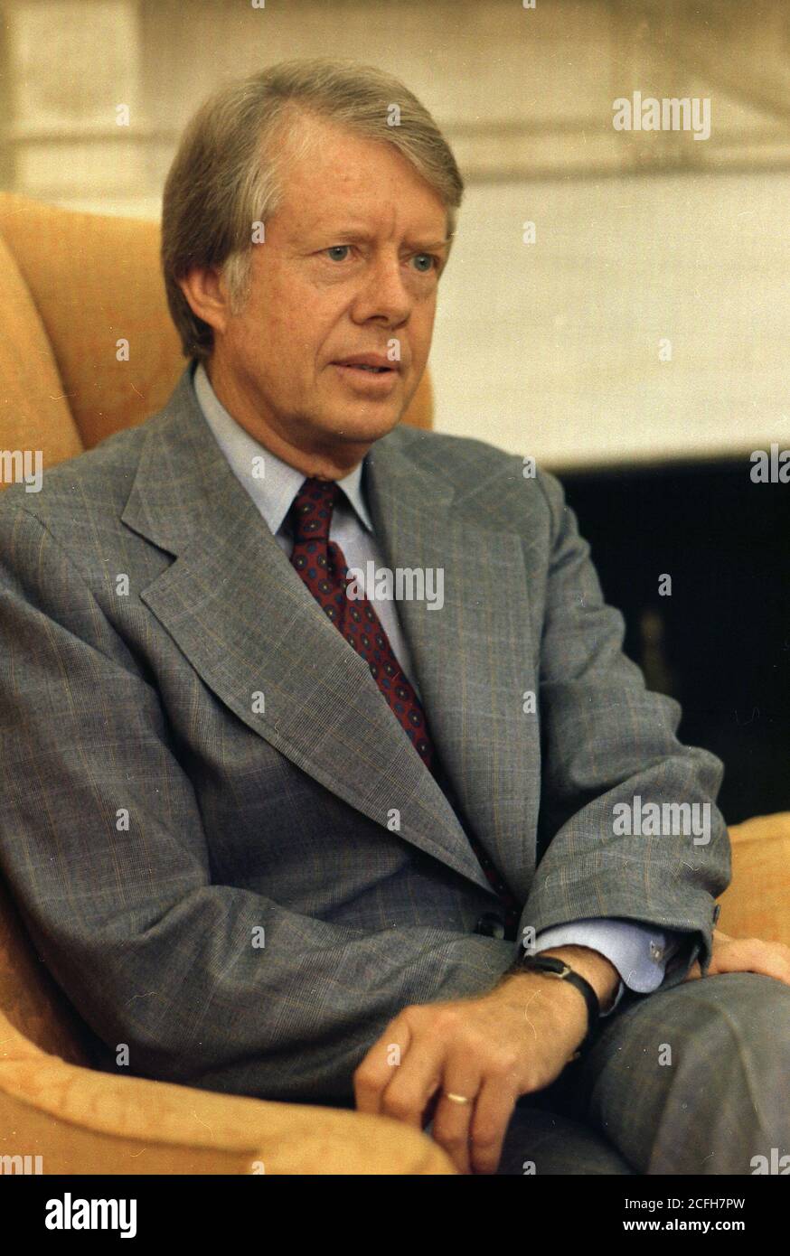 Jimmy Carter seated in the Oval Office ca. 15 August 1977 Stock Photo ... Jimmy Carter seated in the Oval Office ca. 15 August 1977 Stock Photo ...