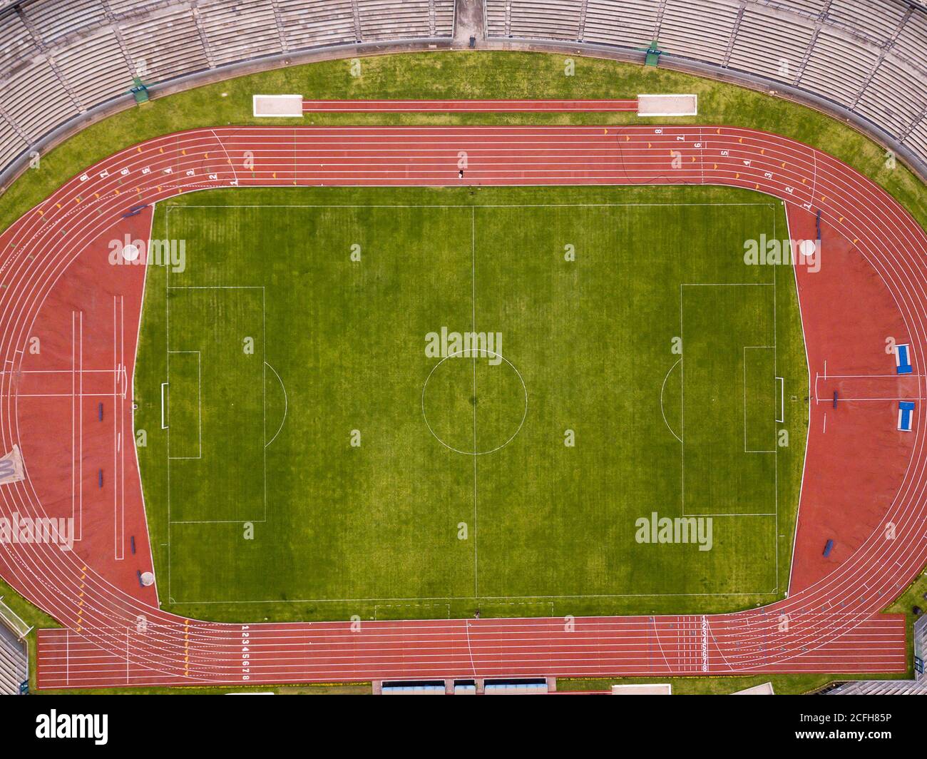 Soccer field aerial view hi-res stock photography and images - Alamy