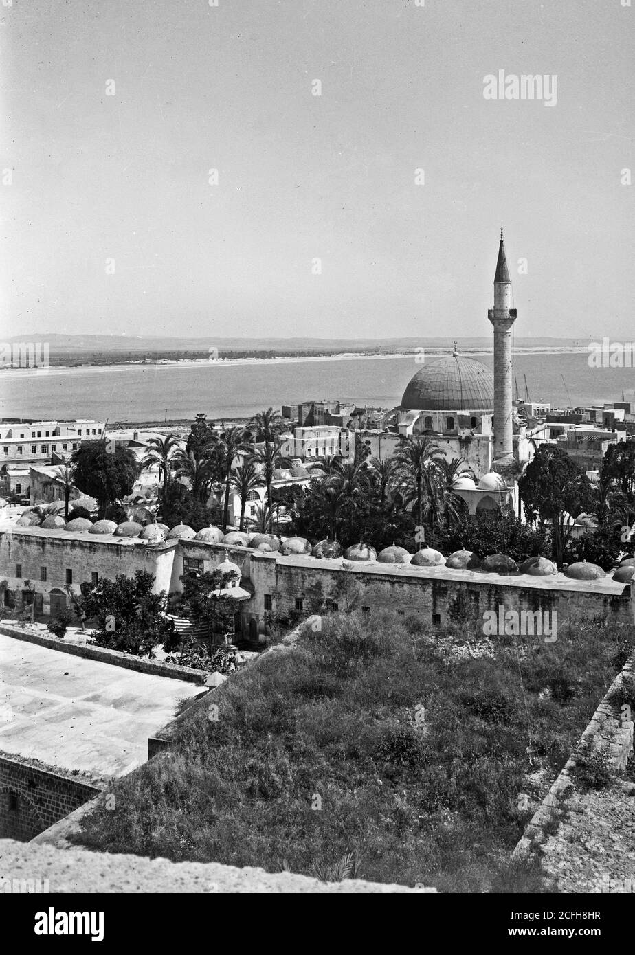 1900s jezzar pasha mosque hi-res stock photography and images - Alamy
