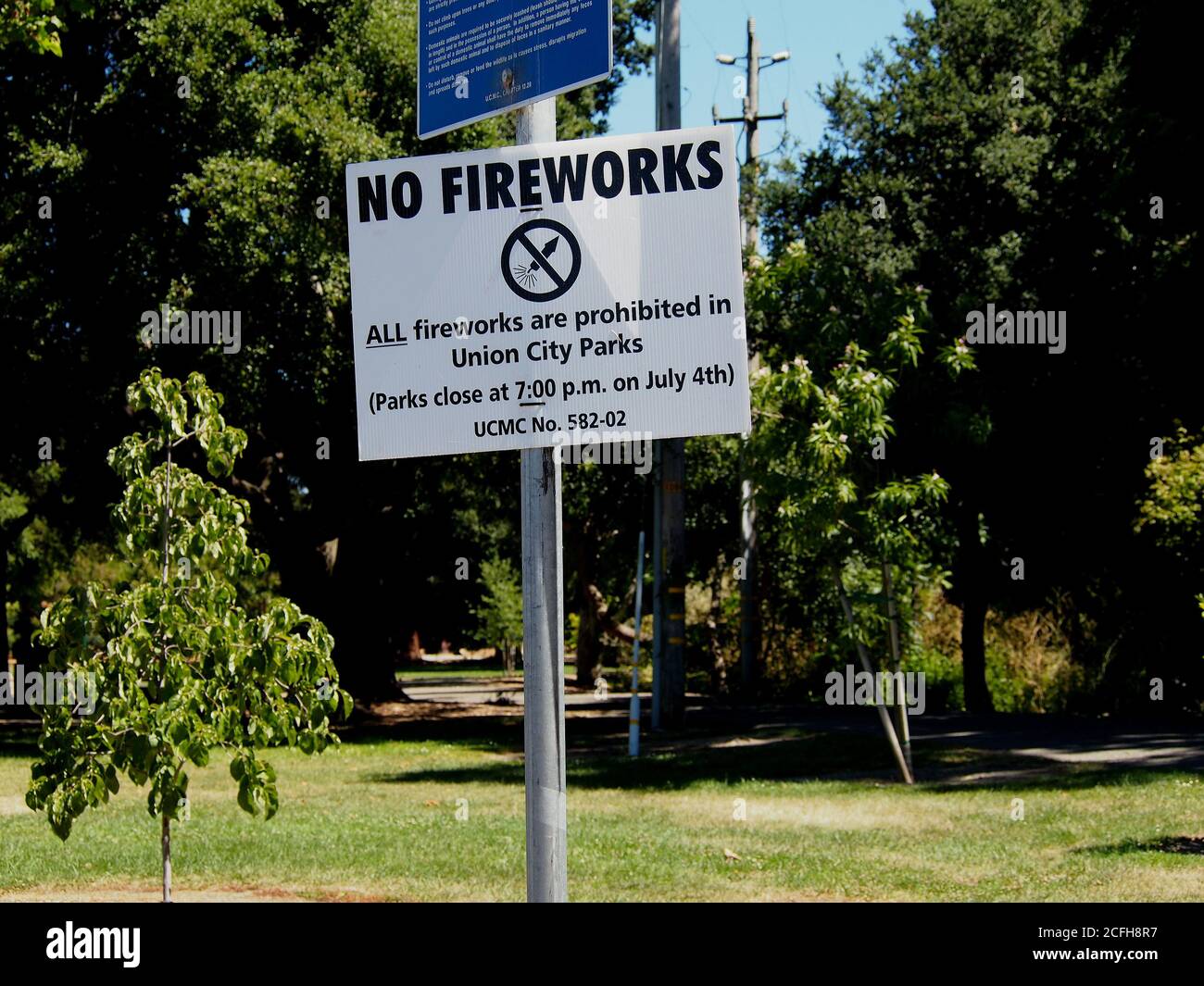 Fireworks prohibited in park hi-res stock photography and images - Alamy