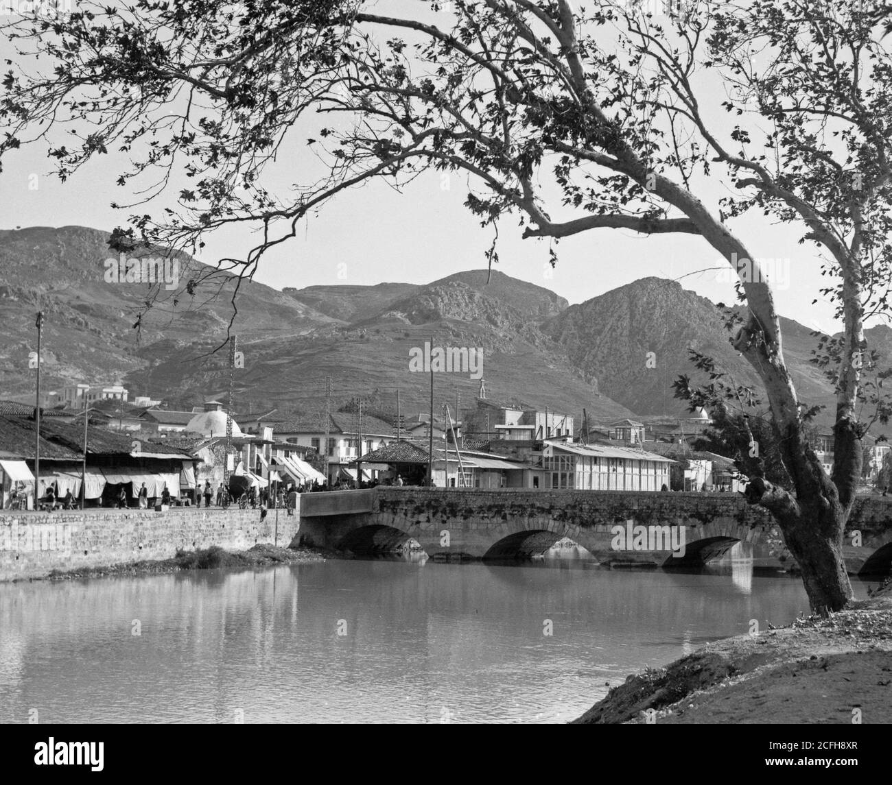 River orontes Black and White Stock Photos & Images - Alamy