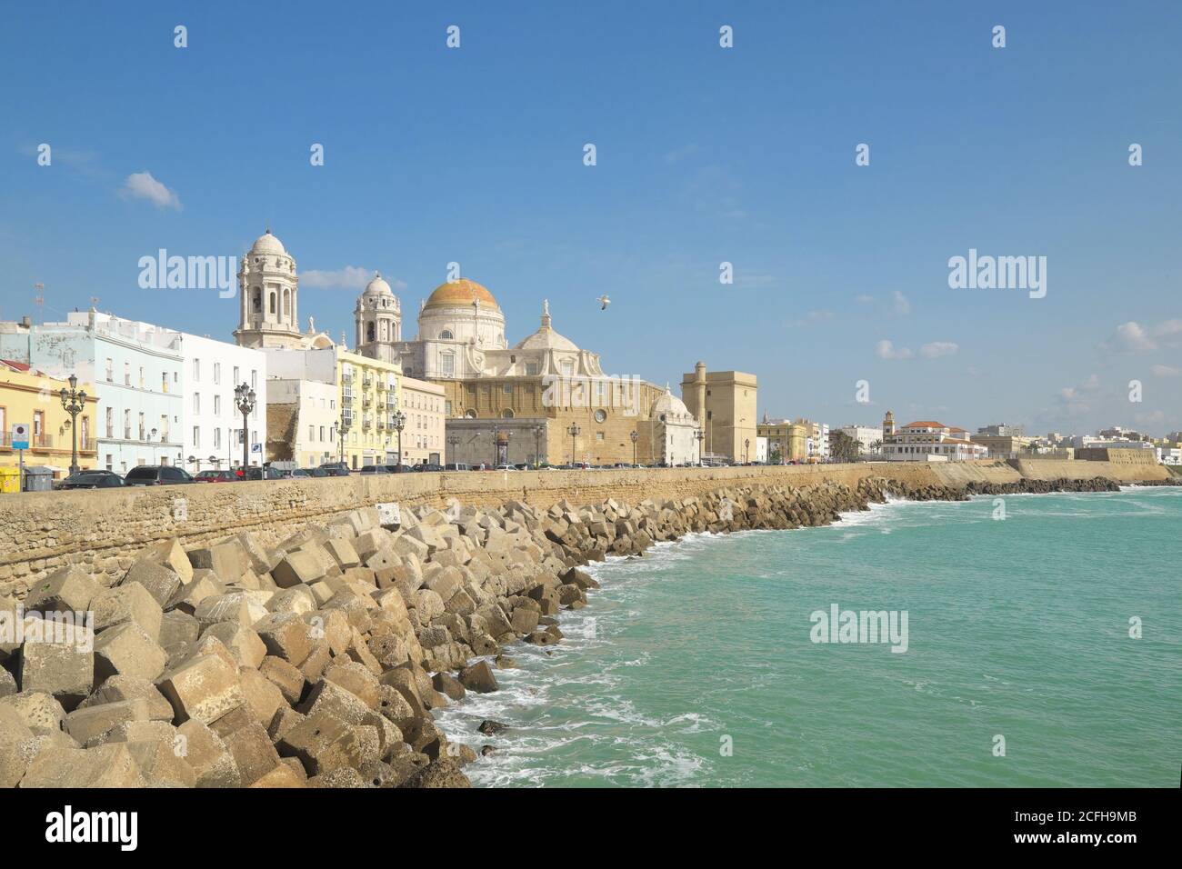 Cadiz,the oldest continuously inhabited cities in Western Europe,has a ...