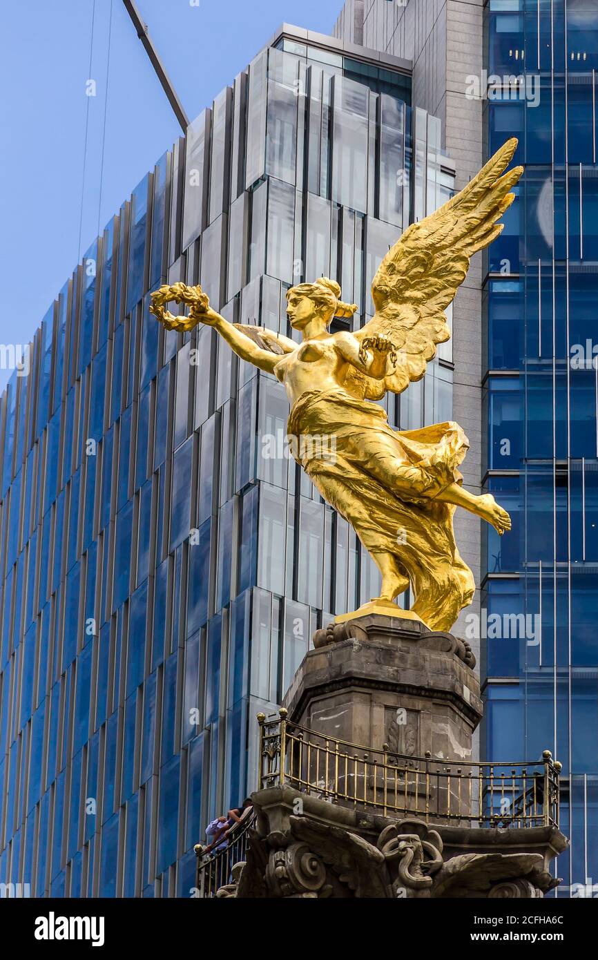 Angel de la independencia Stock Photo - Alamy