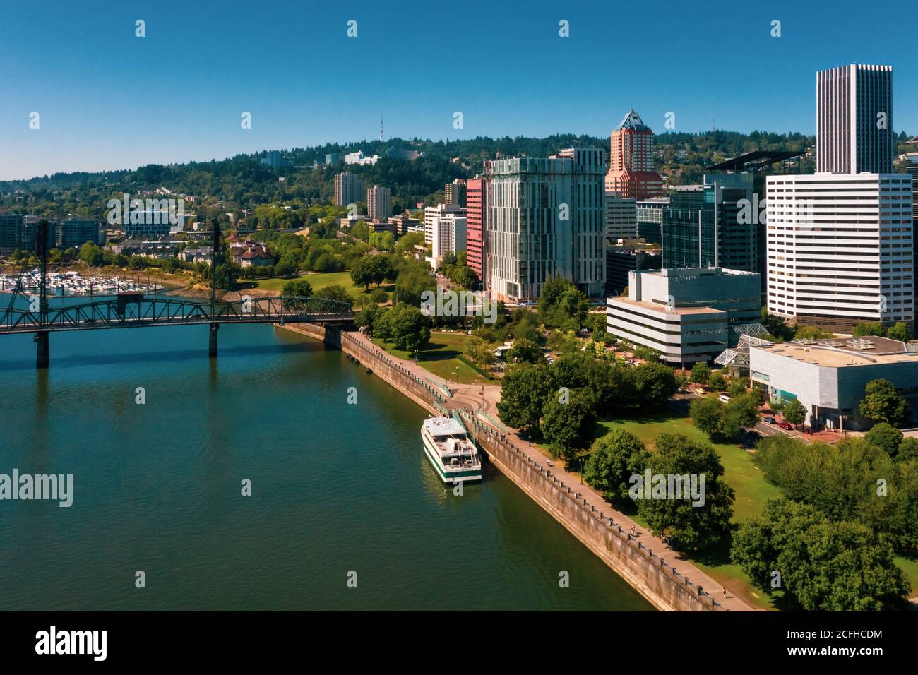 Aerial view of Downtown Portland Oregon and Willamette River Stock ...