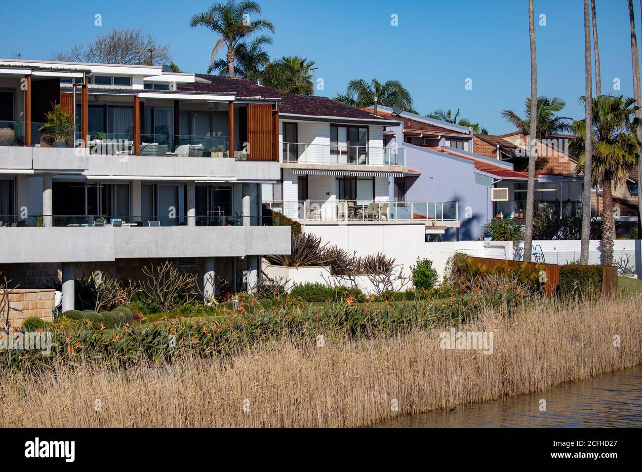 Luxury apartments with water views at Narrabeen lake in Sydney,NSW ...