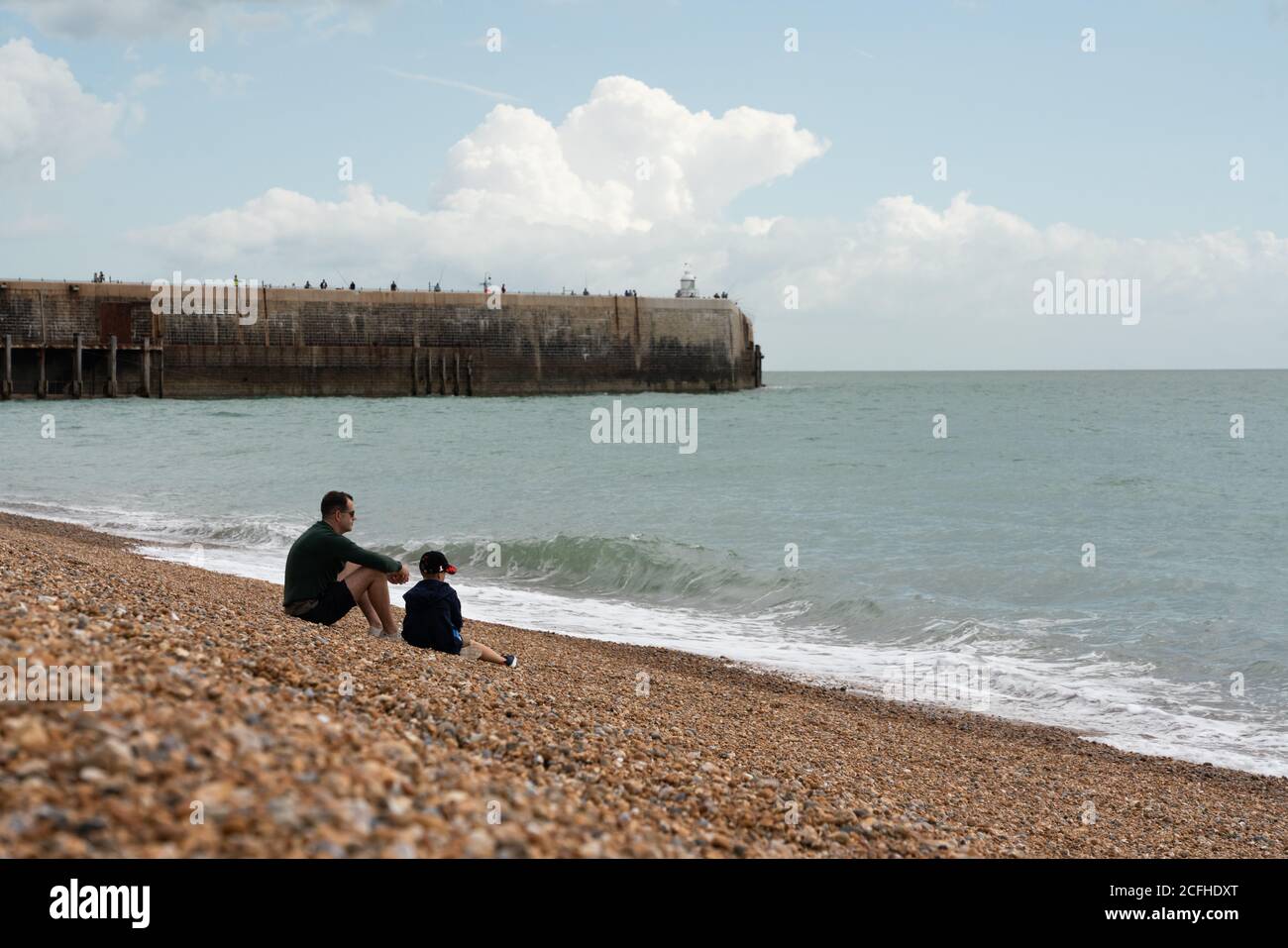 Folkestone shore hi-res stock photography and images - Alamy