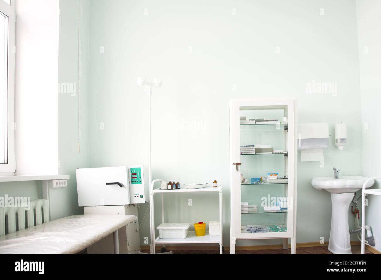 empty medical room with the big window Stock Photo - Alamy