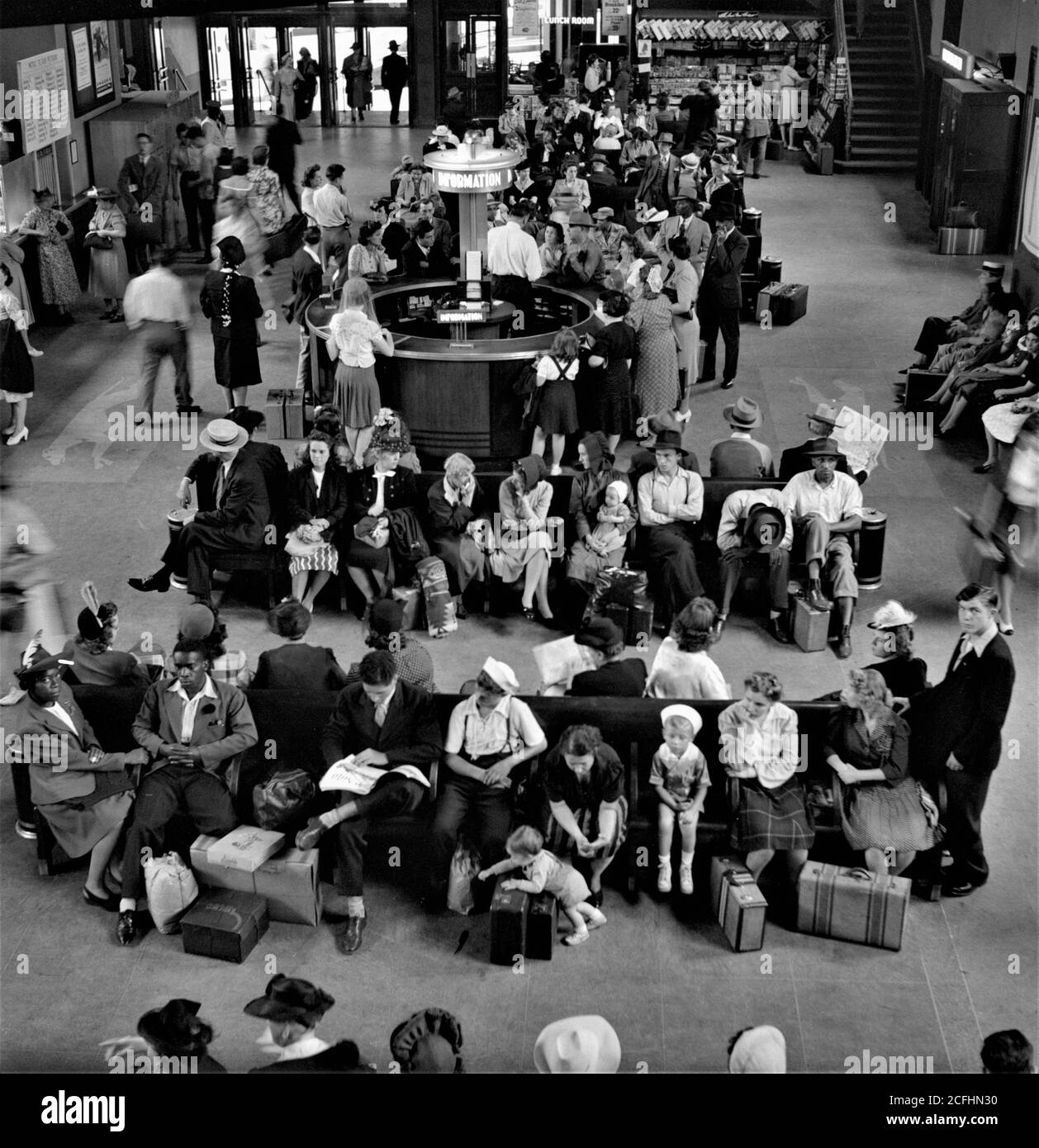 Historic greyhound bus terminal hi-res stock photography and images - Alamy