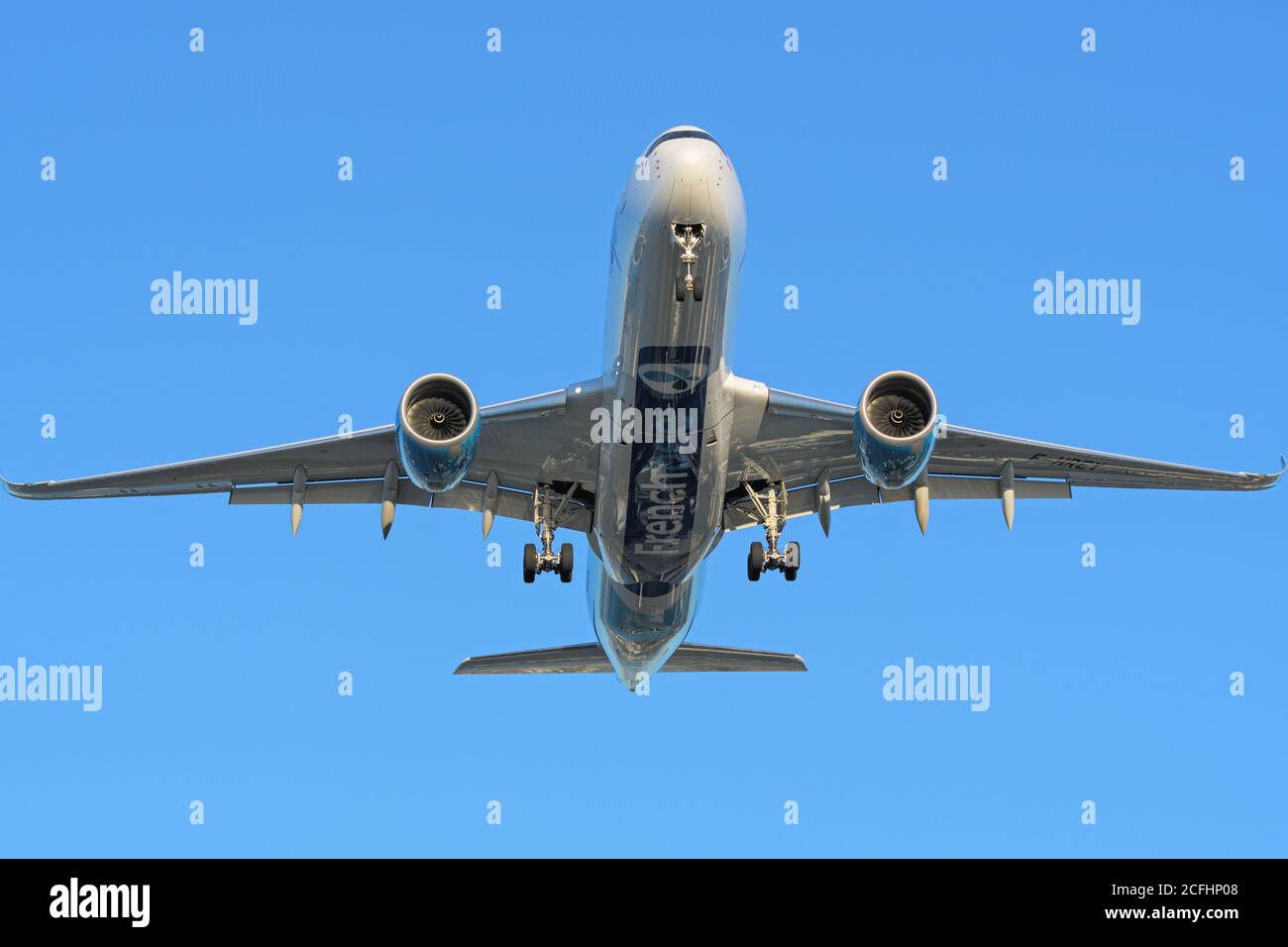 Frenchbee airbus a350 hi-res stock photography and images - Alamy