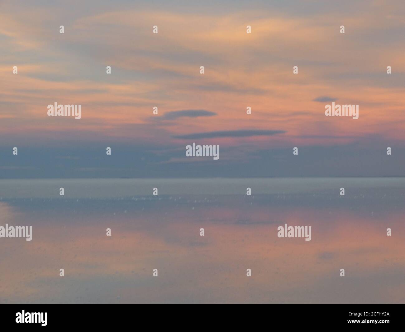 Uyuni salt flats on cloudy hi-res stock photography and images - Alamy