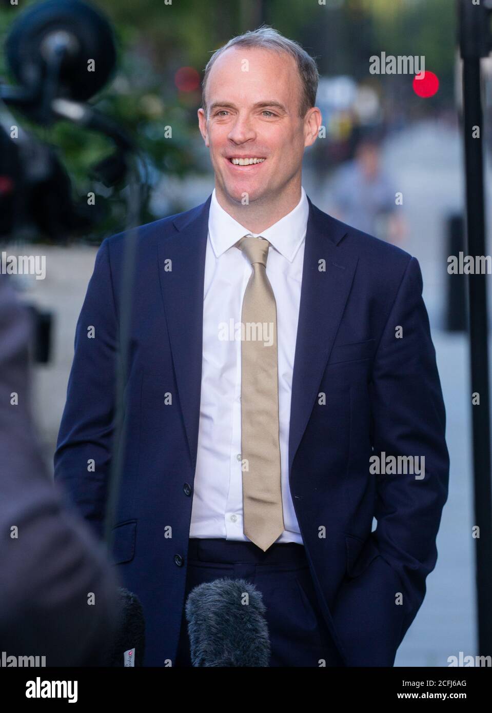 Dominic raab hi-res stock photography and images - Alamy