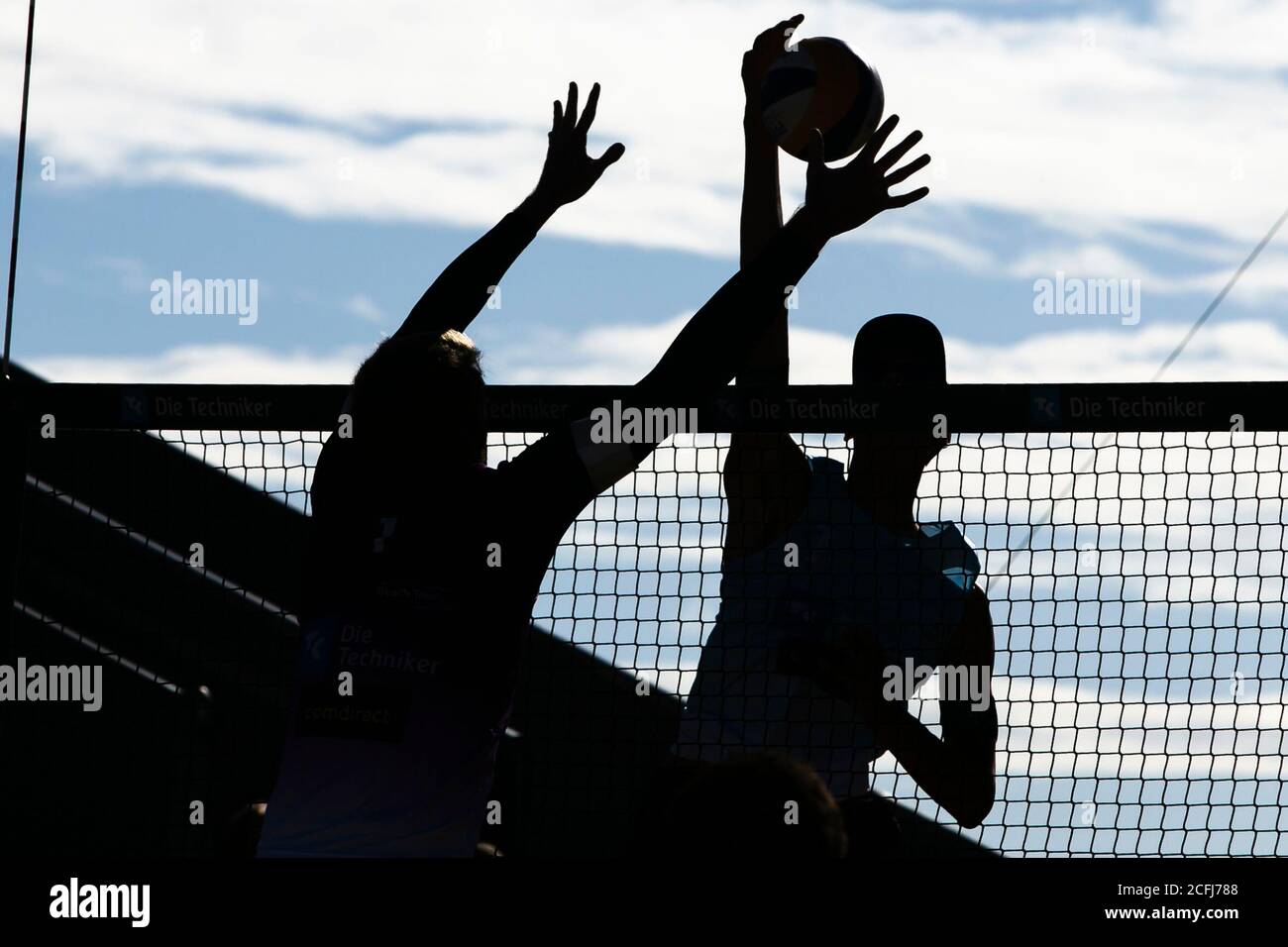 Timmendorfer strand beach volleyball hi-res stock photography and ...