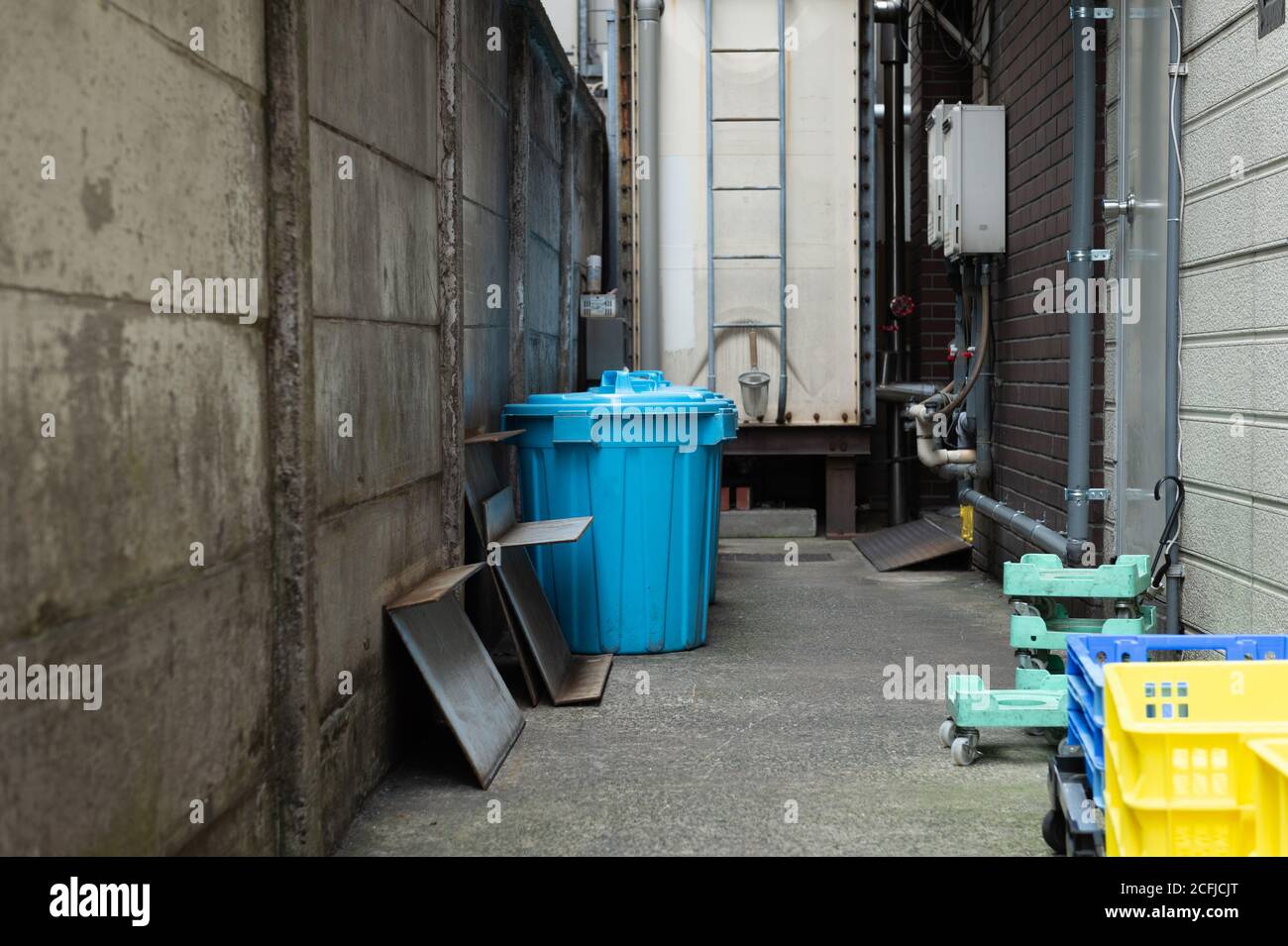 city trash cans Stock Photo - Alamy
