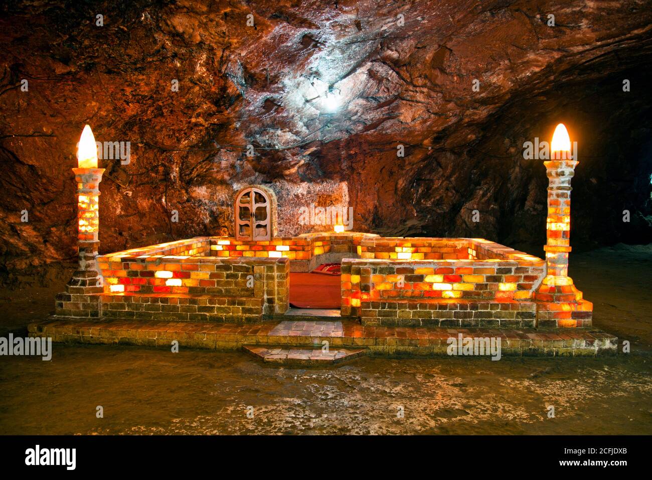 Khewra salt mine hi-res stock photography and images - Alamy