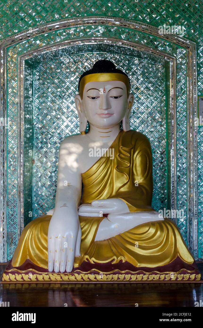 A Statue of Buddha at Shwesandaw Pagoda, Pyay Stock Photo - Alamy