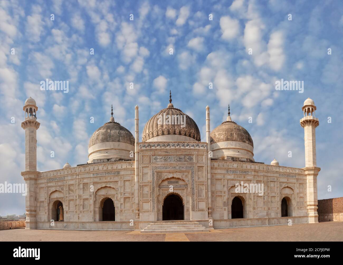 forts and castles in desert of Pakistan Stock Photo - Alamy