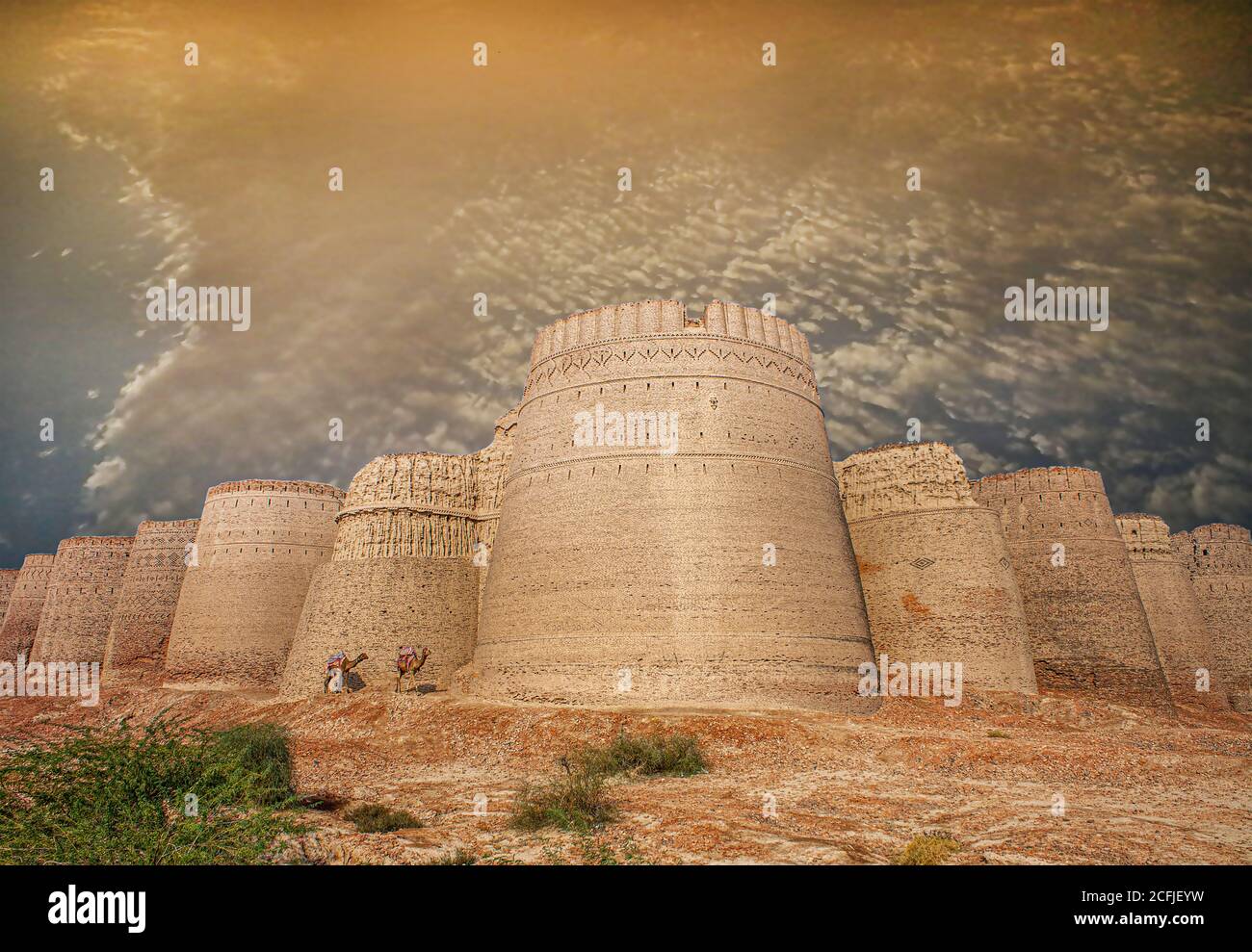forts and castles in desert of Pakistan Stock Photo - Alamy