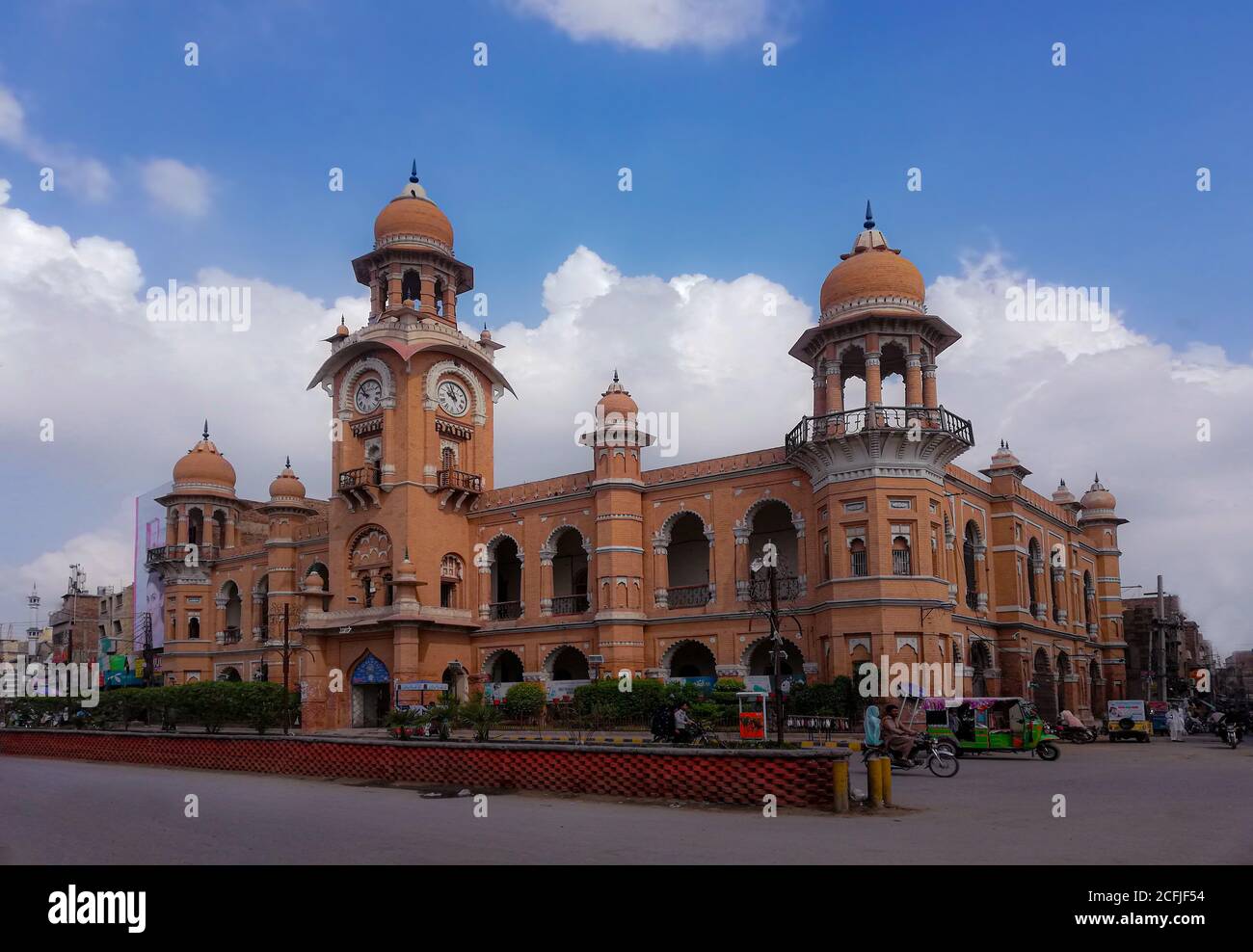old buildings of Multan Stock Photo - Alamy