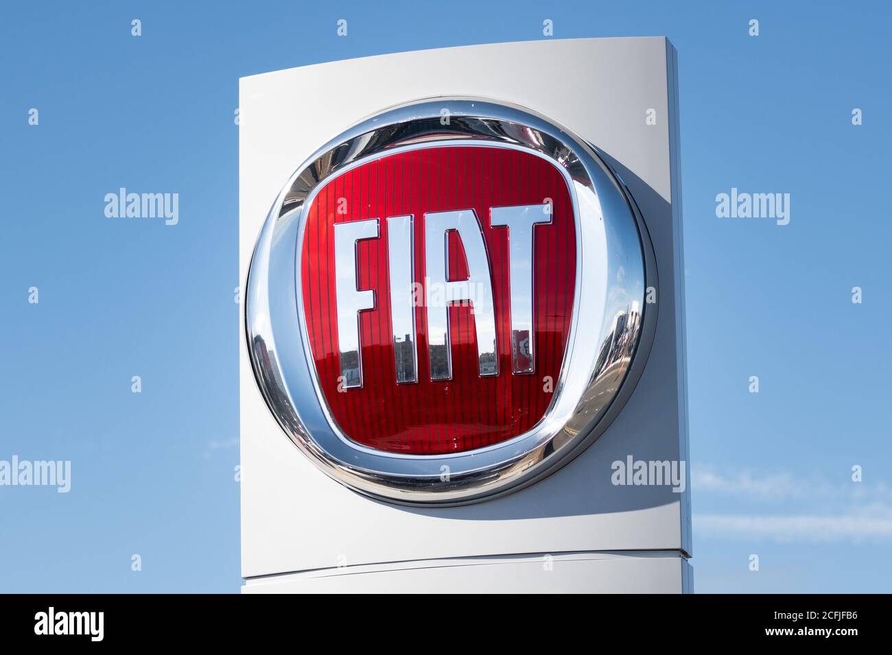A Fiat car garage sign Stock Photo - Alamy