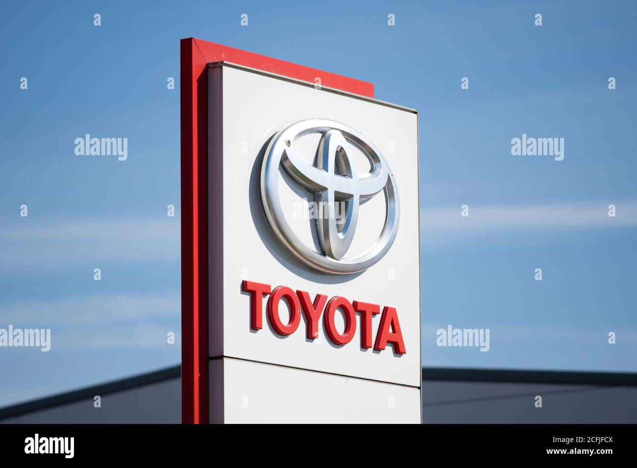 A Toyota car garage sign Stock Photo - Alamy