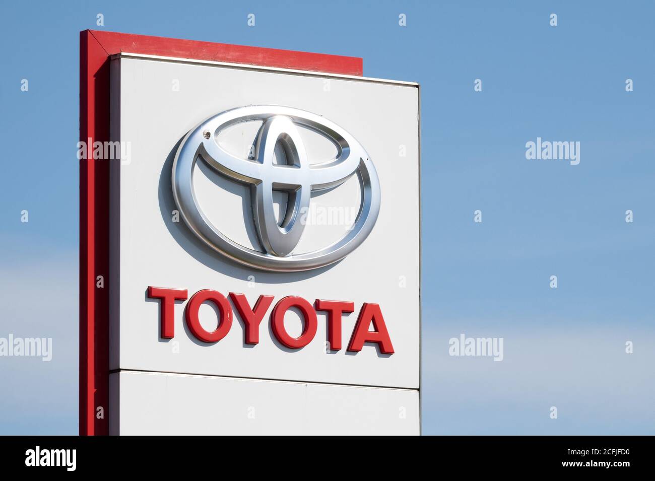 A Toyota car garage sign Stock Photo - Alamy