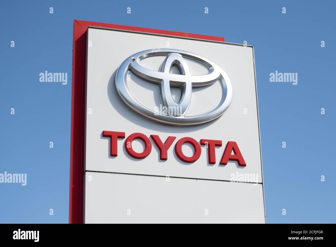A Toyota car garage sign Stock Photo - Alamy