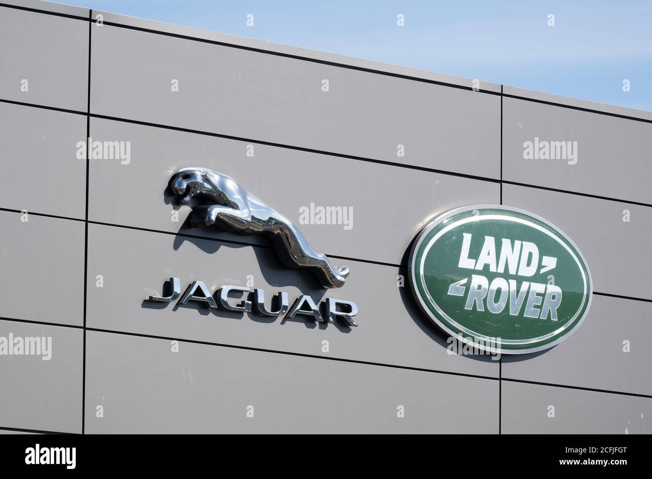 A Jaguar and Land Rover car garage sign Stock Photo - Alamy