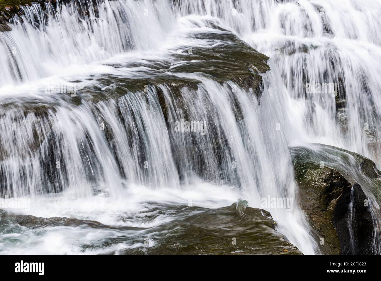Close up waterfall hi-res stock photography and images - Alamy