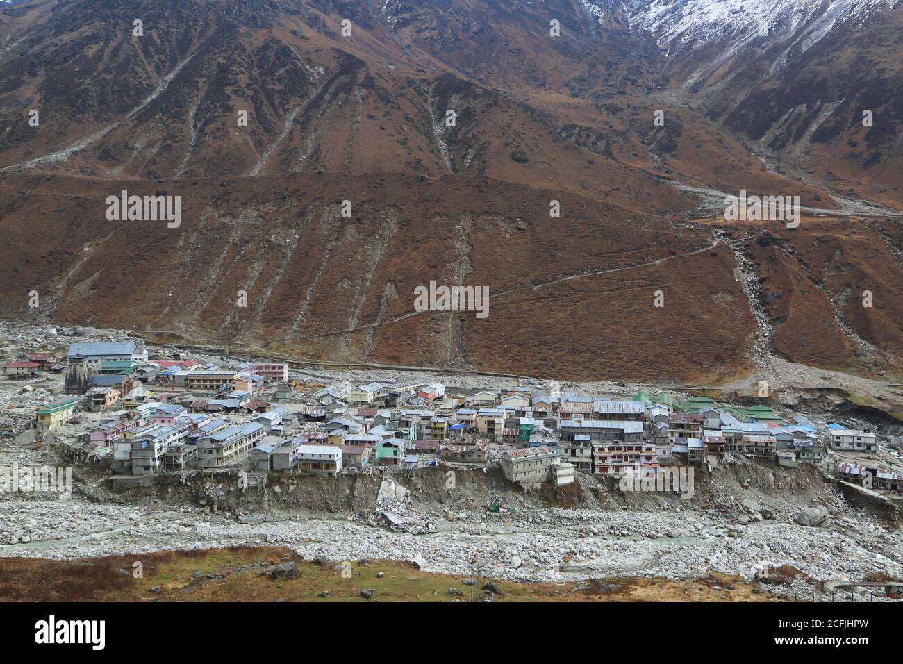 Kedarnath temple aerial view after Kedarnath Disaster 2013. Heavy loss ...