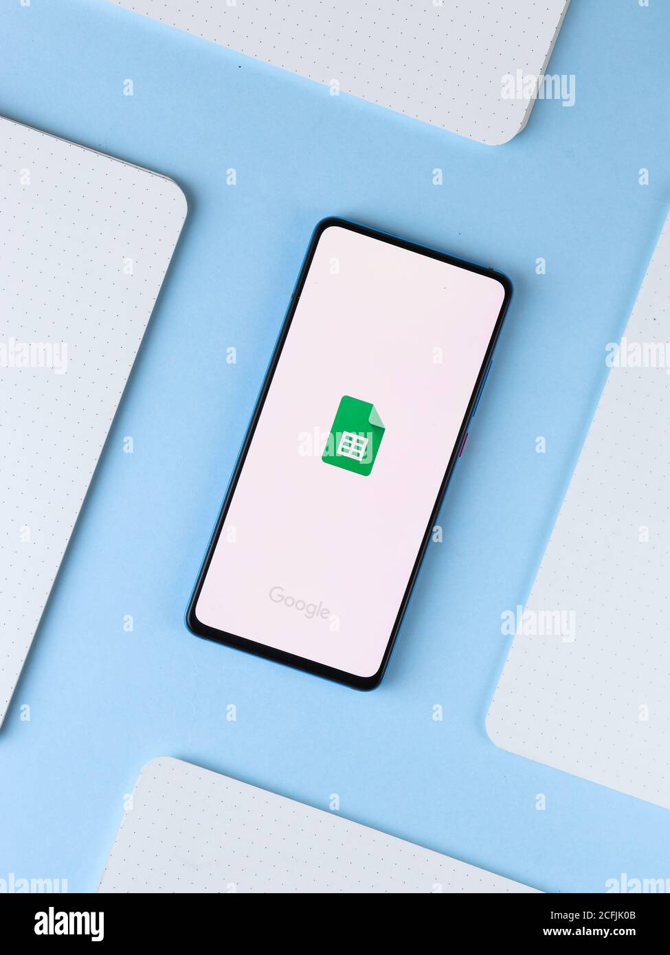 Google sheet logo hi-res stock photography and images - Alamy