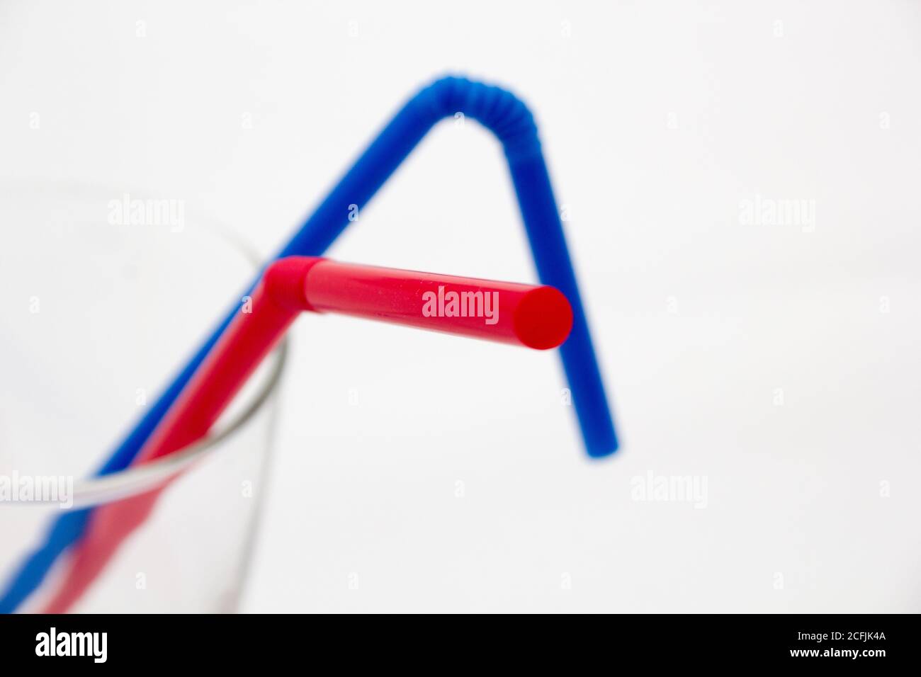 Articulated straw hi-res stock photography and images - Alamy