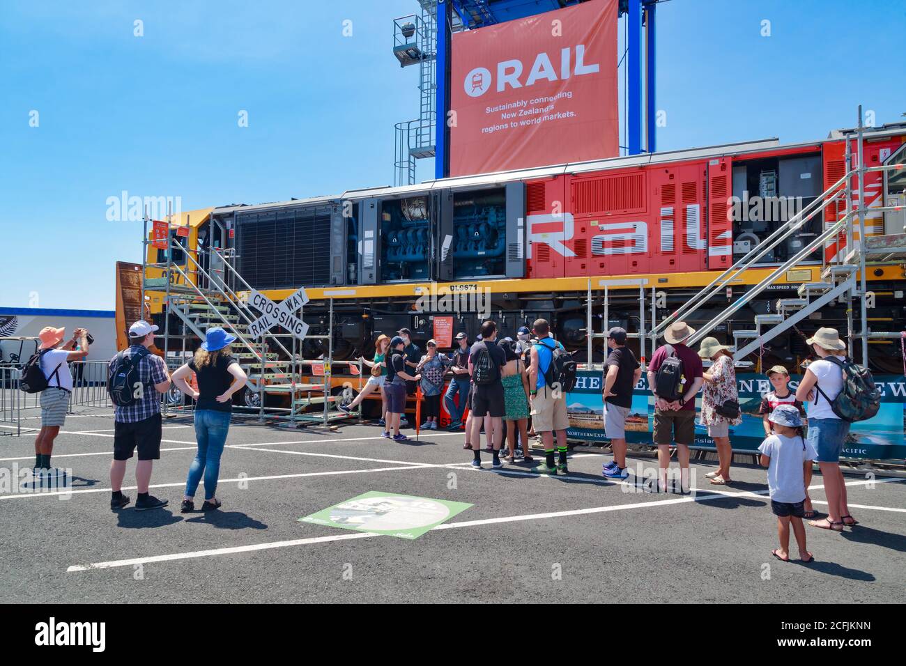 Class 25 diesel locomotive hi-res stock photography and images - Alamy