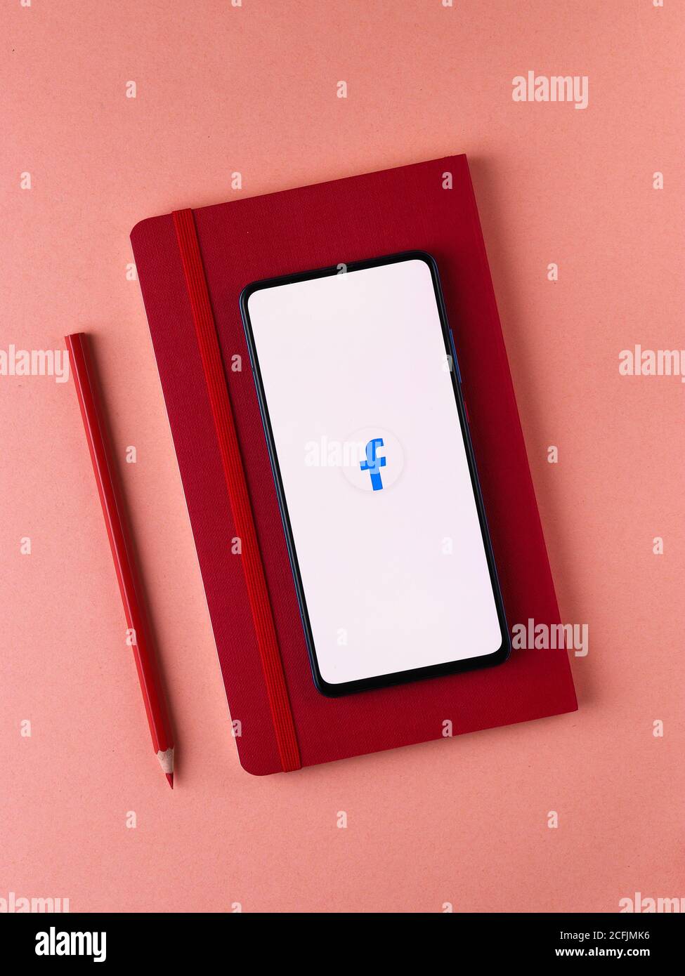 Logo facebook lite hi-res stock photography and images - Alamy
