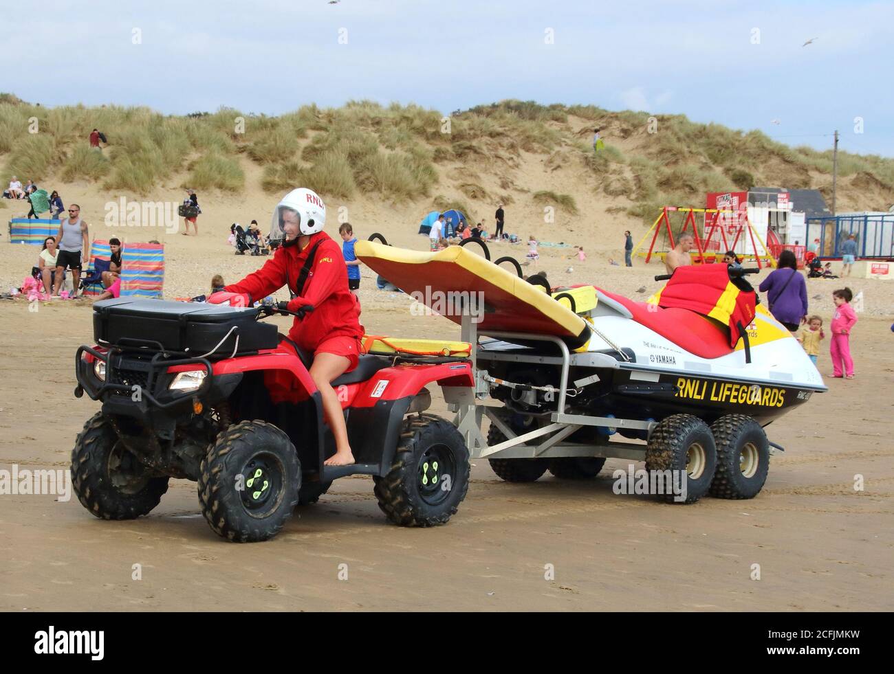 Lifeguard rescue can hi-res stock photography and images - Alamy