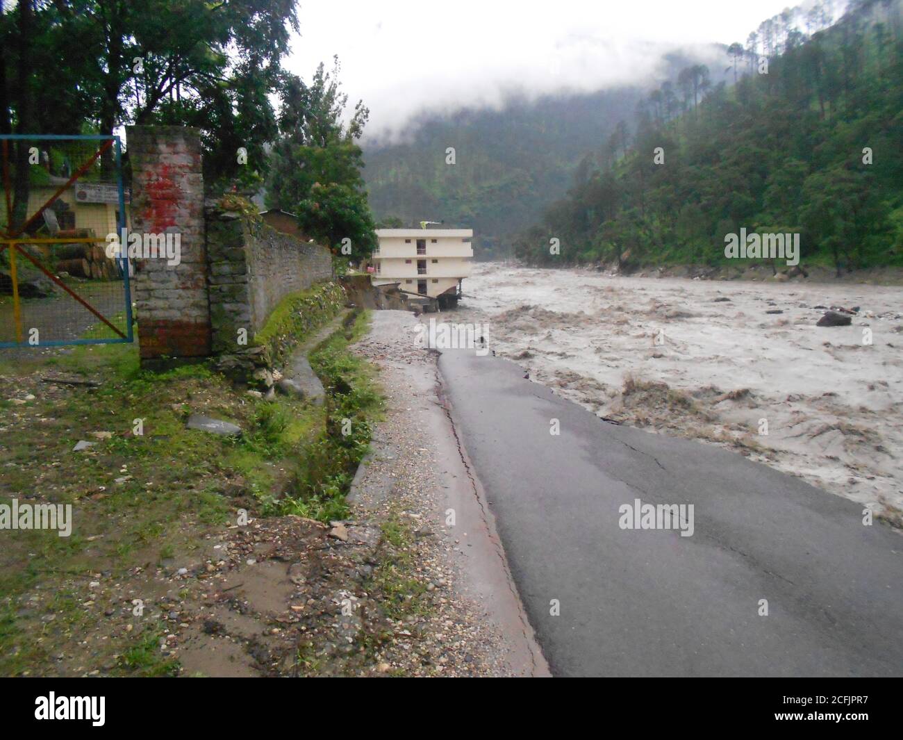 India Disaster. Heavy rainfall causes flood.Cause harm to many lives ...