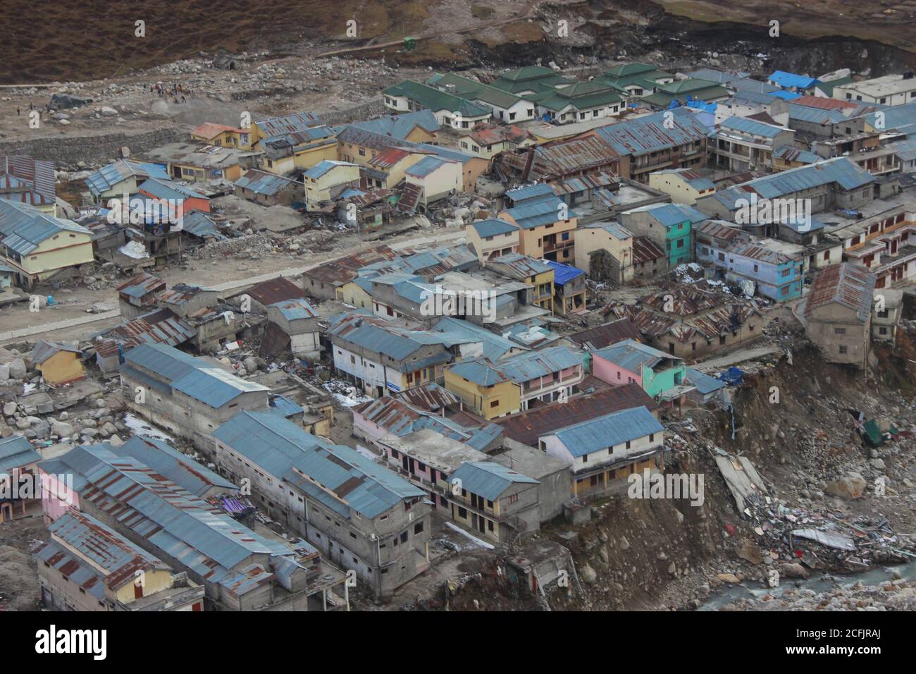 Kedarnath temple aerial view after Kedarnath Disaster 2013. Heavy loss ...