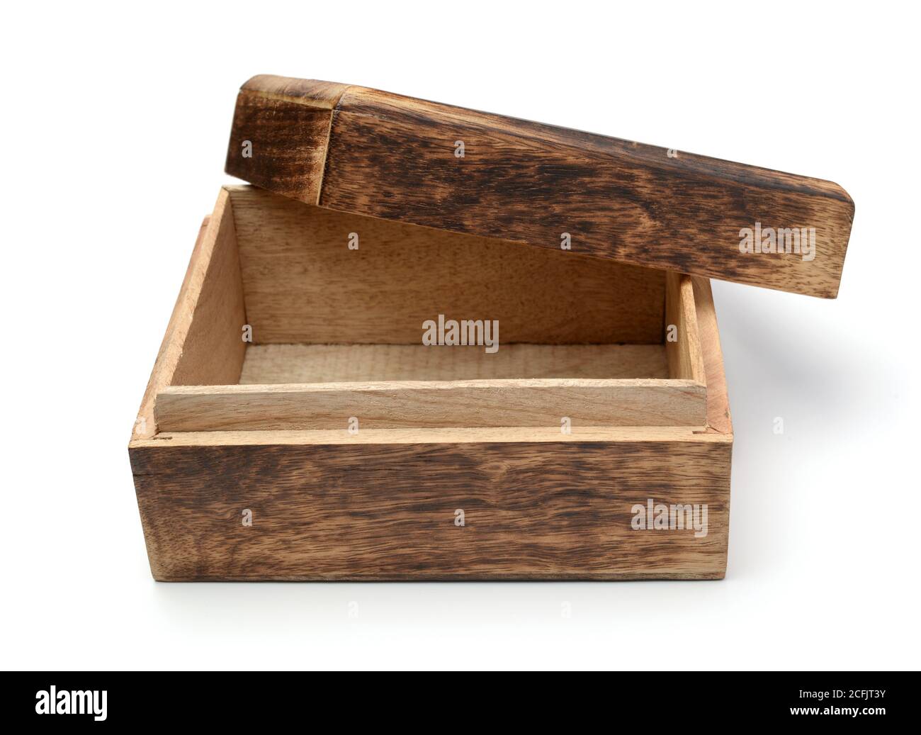 Open treasure chest hi-res stock photography and images - Alamy