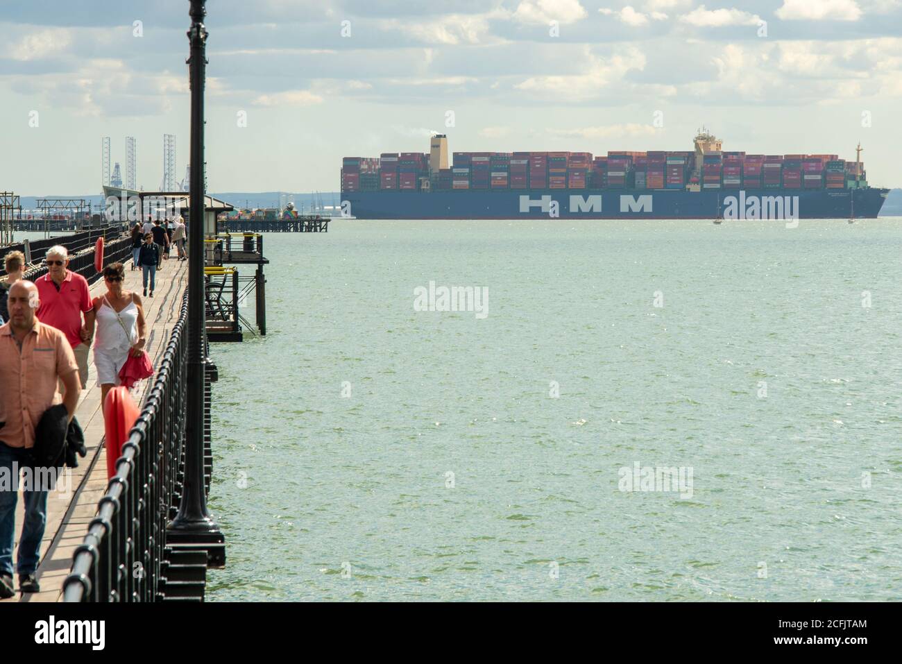 Walkway between vessels hi-res stock photography and images - Alamy