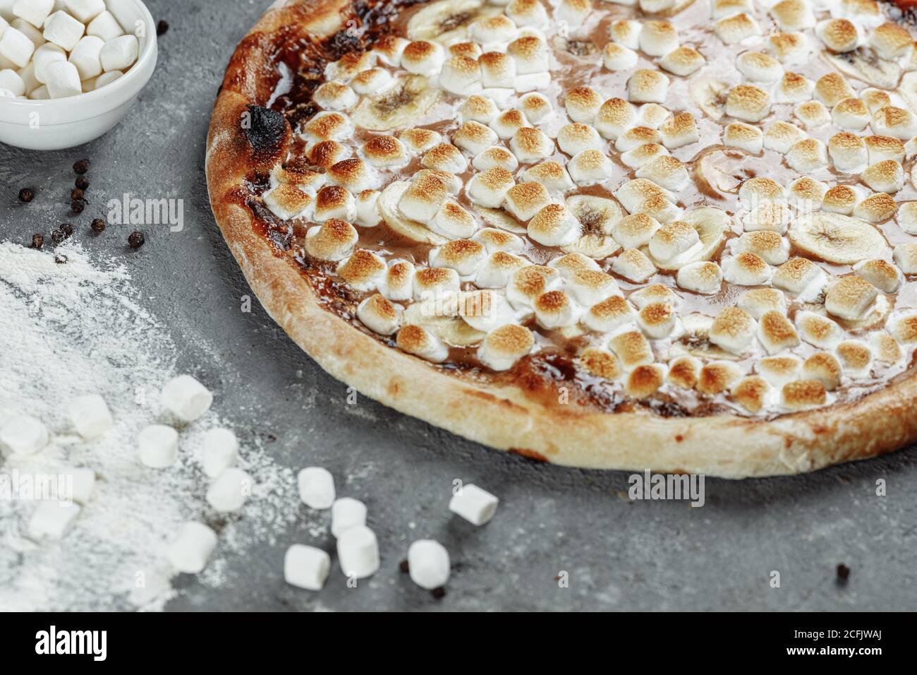 Caramelized Banana with Hazelnut spread Pizza. Ingredients are Pizza ...
