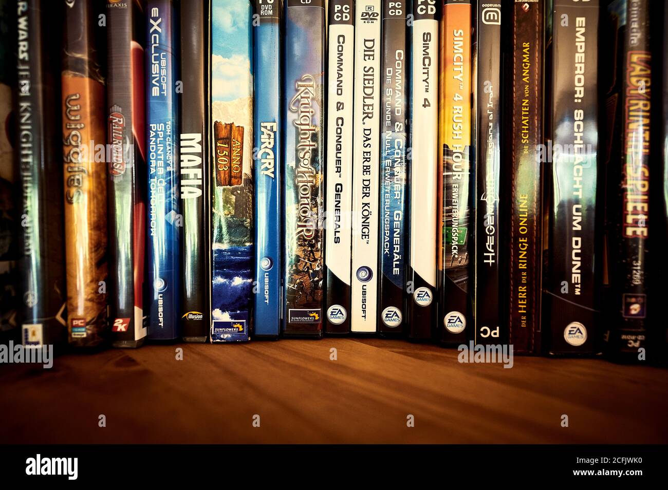 Dvd cover games hi-res stock photography and images - Alamy