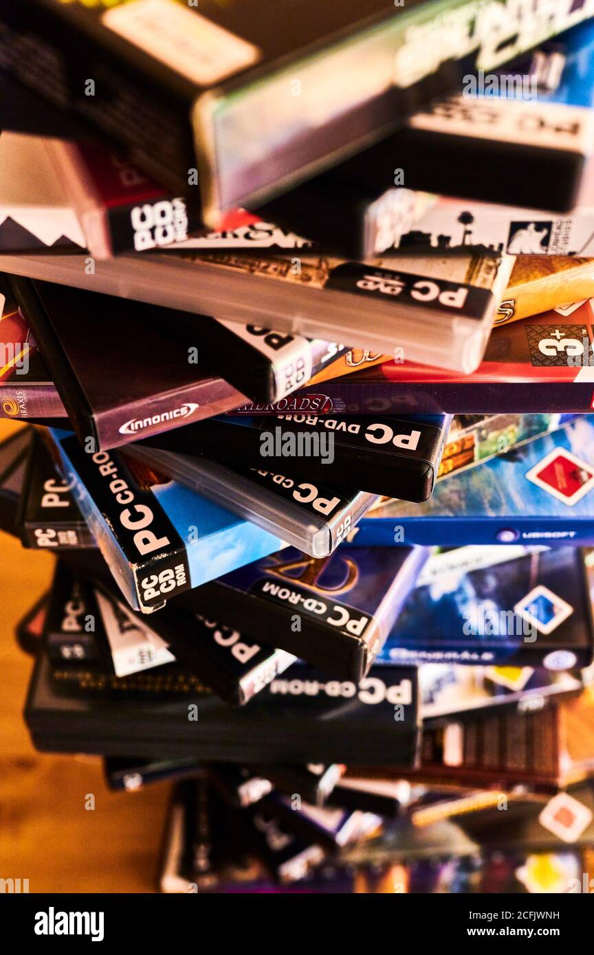 Dvd cover games hi-res stock photography and images - Alamy
